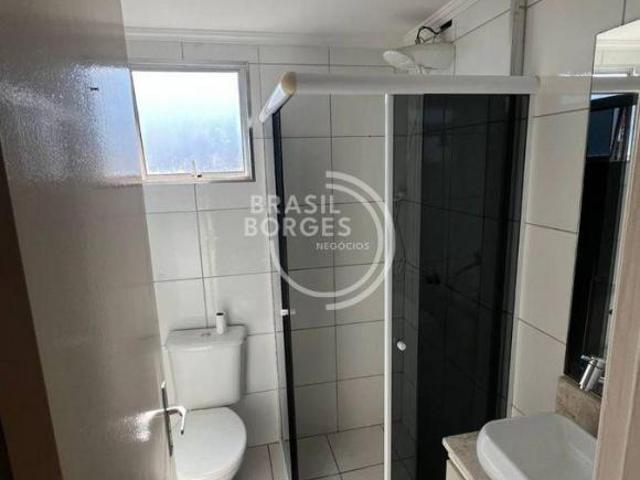 Apartamento á venda com sacada vista para área verde á 5 minutos do Campolim