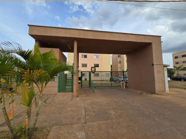 APARTAMENTO À VENDA – COND. 40 DO PARQUE RIACHO – RIACHO FUNDO II