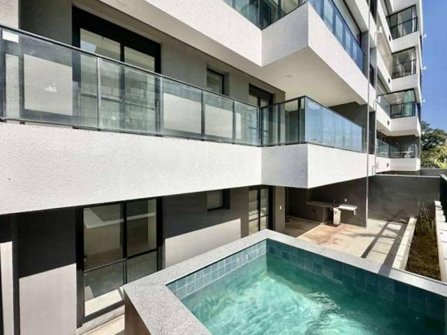 Apartamento à venda Cond. Maderá na Granja Viana
