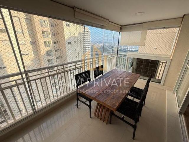 APARTAMENTO À VENDA CONDOMÍNIO CELEBRATION BARRA FUNDA ALTO PADRÃO PRONTO PARA MORAR