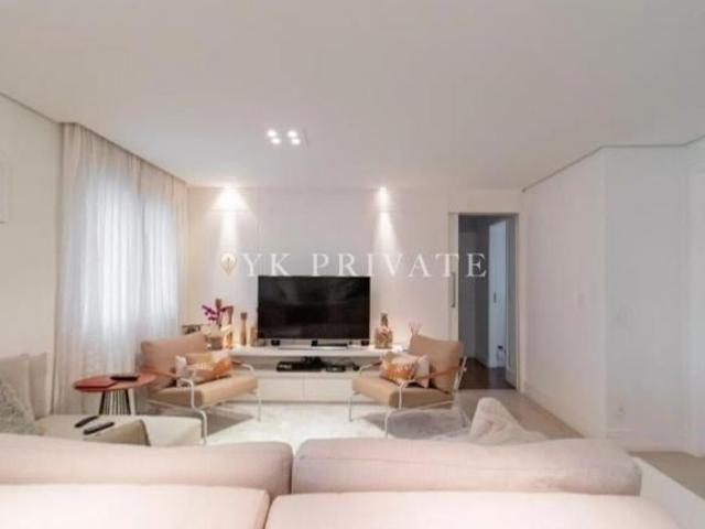 Apartamento à venda Condomínio Celebration Barra Funda/Rua Rubens Meireles/ 132m²/ 2 Suítes/ 2 vagas