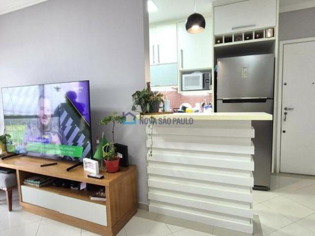Apartamento à venda, Condomínio Clube na Vila da Saúde