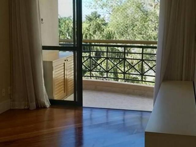 Apartamento à venda Condomínio Edifício Classic Alphaville