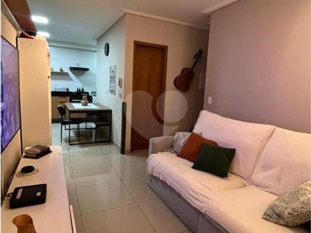 Apartamento a venda condominio fechado reformado novo na Parada Inglesa