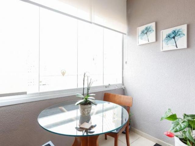Apartamento à Venda condomínio Jardim dos Girassóis/ Barra Funda/ 3 quartos/ 1 suíte/ 2 vagas