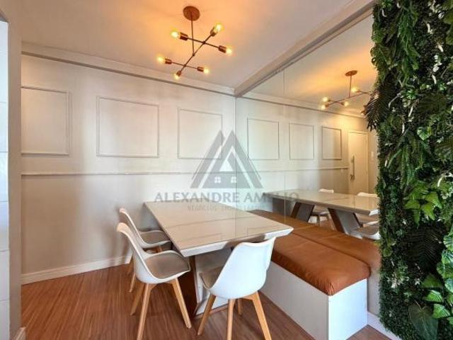 Apartamento a venda Condomínio Le Village Royale em São José dos Pinhais