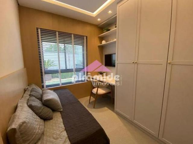 Apartamento à venda, Condomínio Royal Park, São José dos Campos, SP