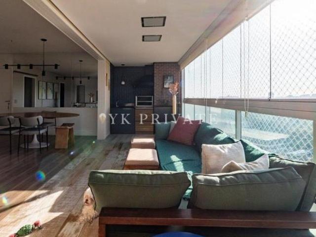 Apartamento à Venda condomínio Vitá/ Rua Carlos Weber/ 129m²/ 4 dormitórios/ 3 suíte/ 2 vagas