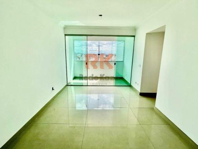 Apartamento à Venda: Conforto e Praticidade no bairro Santa Rosa