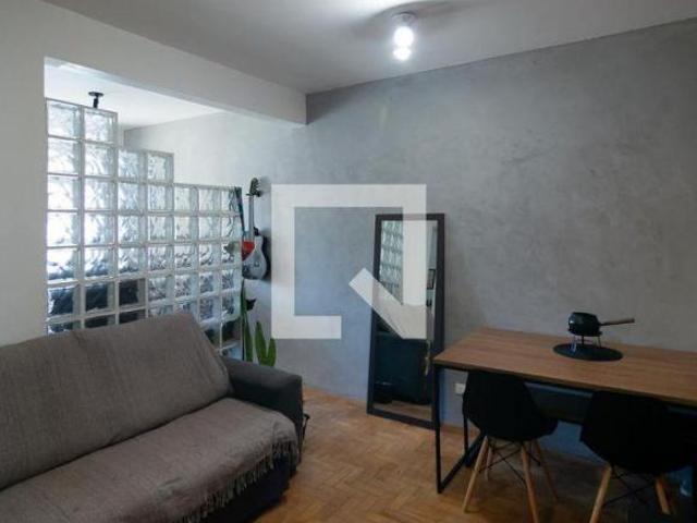 Apartamento à Venda Consolação, 2 Quartos, 75 m2