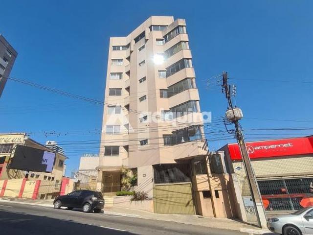 Apartamento à venda, contendo 3 quartos sendo 1 suite, no Centro de Ponta Grossa, PR