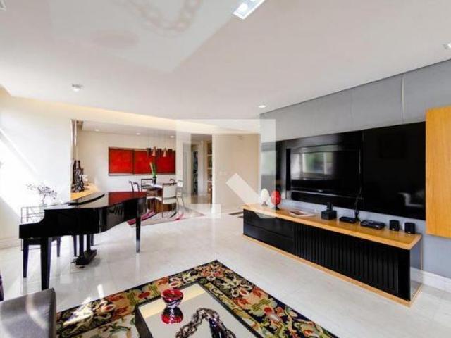 Apartamento à Venda Coração de Jesus, 5 Quartos, 320 m2