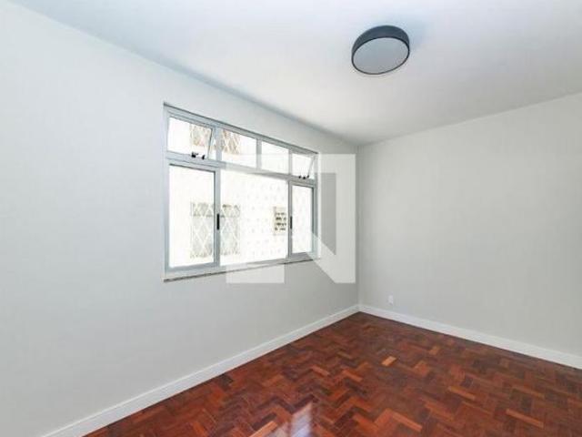 Apartamento à Venda Coração de Jesus, 3 Quartos, 80 m2