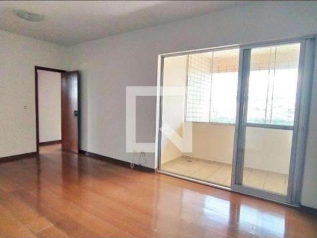 Apartamento à Venda Coração Eucarístico, 3 Quartos, 80 m² Belo Horizonte