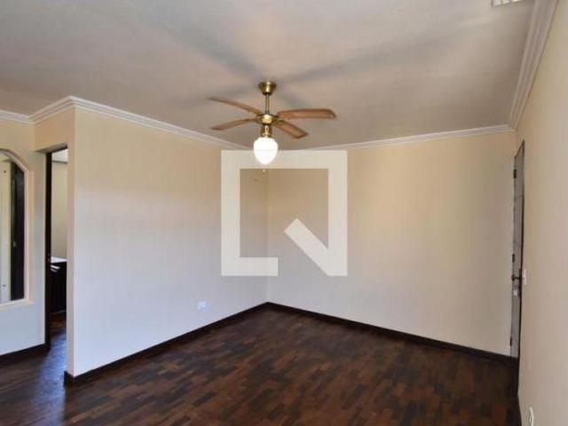 Apartamento à Venda Cristo Rei, 3 Quartos, 70 m² Curitiba
