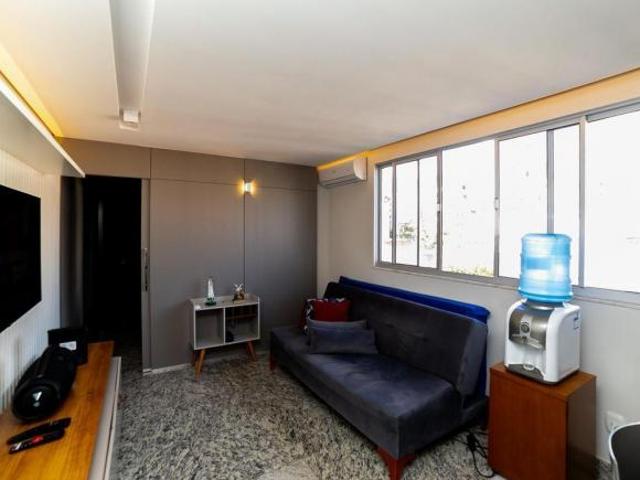 Apartamento à Venda Cruzeiro, 2 Quartos, 56 m2