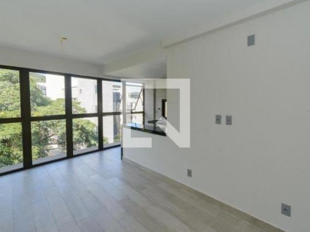 Apartamento à Venda Cruzeiro, 2 Quartos, 61 m2