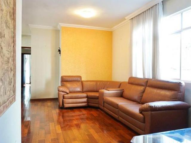 Apartamento à Venda Cruzeiro, 3 Quartos, 106 m2