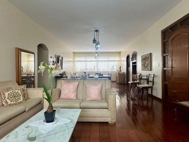 Apartamento à Venda Cruzeiro, 4 Quartos, 190 m2
