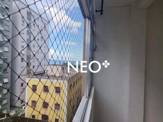 Apartamento à venda de frente pra praia