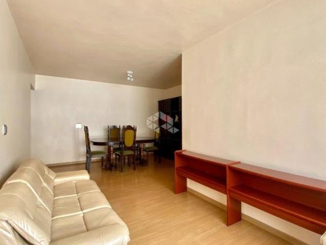 Apartamento a venda de três quartos no Jardim Planalto