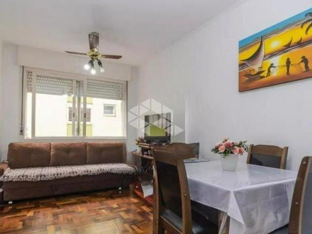 Apartamento a venda de 01 dormitório, com vaga, no Menino Deus
