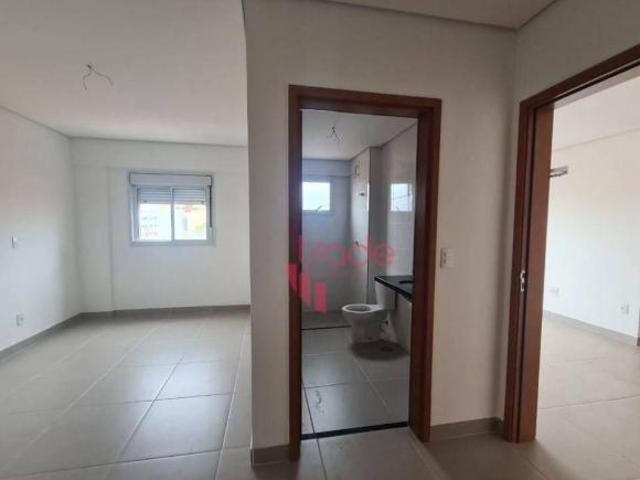 Apartamento à Venda de 01 Quarto no Bairro Jardim Paulista em Ribeirão Preto com Amplo Espaço