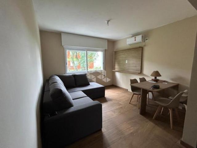 Apartamento à venda de 02 dormitórios no bairro São Geraldo em Porto Alegre /RS