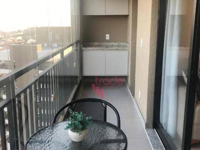 Apartamento à Venda de 02 Quartos no Bairro Ribeirânia em Ribeirão Preto com Sacada Fechada