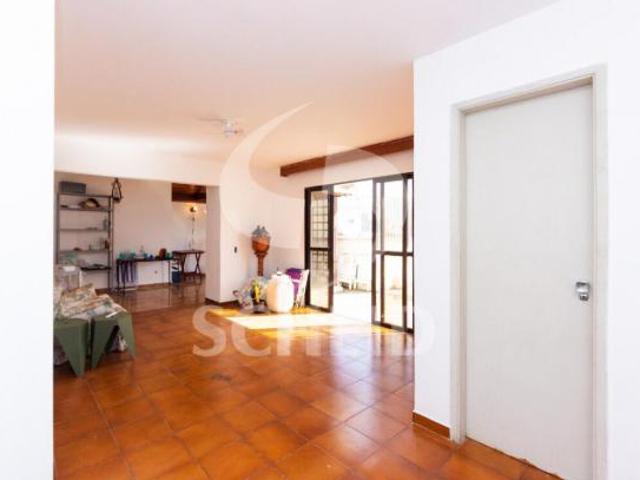 Apartamento a venda de 147,00m² útil, com 3 quartos e 2 vagas em Moema!