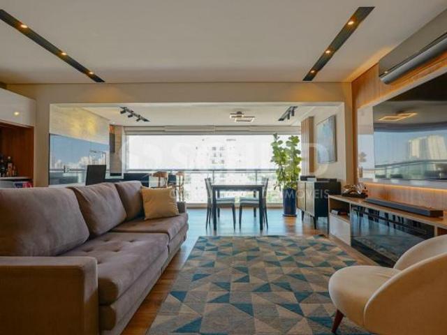 Apartamento a venda de 149,00m² útil, com 3 quartos e 3 vagas na Vila Mascote