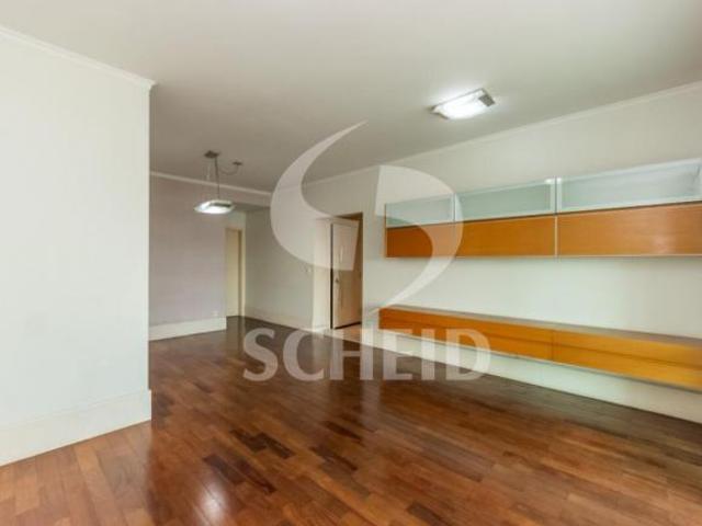 Apartamento a venda de 159,00m² útil, com 3 quartos e 3 vagas na Aclimação