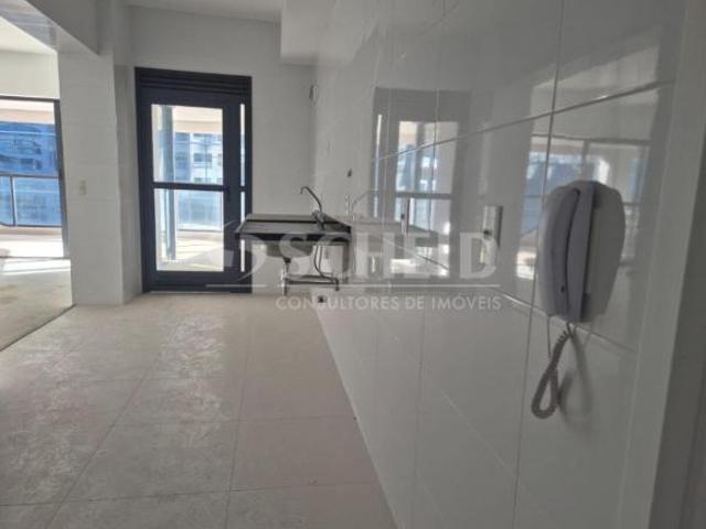 Apartamento a venda de 162,00m² útil, com 3 quartos e 3 vagas na Chácara Santo Antônio