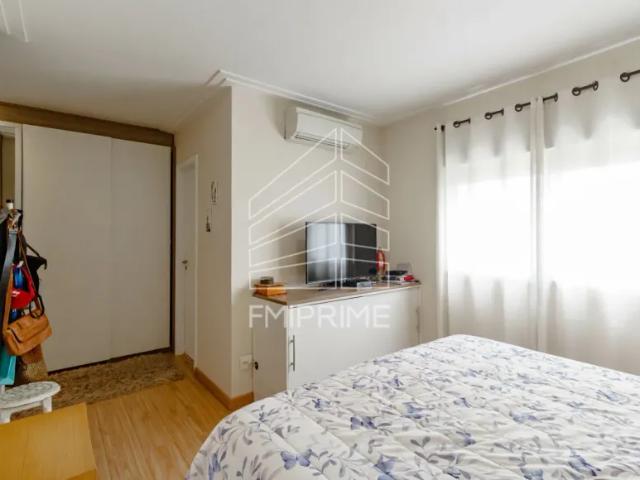 Apartamento à venda de 162m², com 3 suítes e 3 vagas condomínio liv barra funda