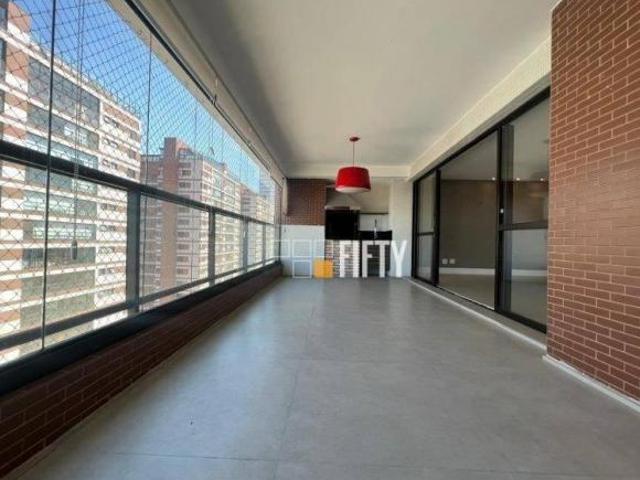 Apartamento à venda de 168 m² com 3 suítes/Varanda Gourmet com Churrasqueira/3 vagas de garagem + De