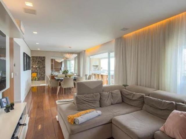 Apartamento a Venda de 190 m em Pedizes