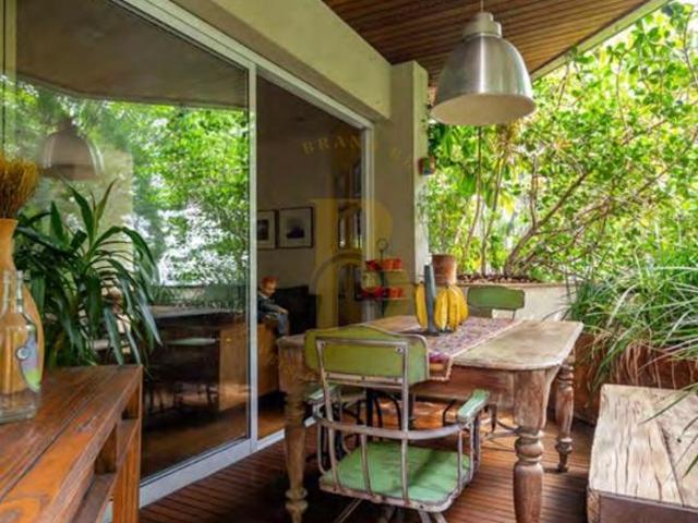 Apartamento á venda de 197m², com 03 suítes, 03 vagas e lazer no Itaim Bibi Nobre