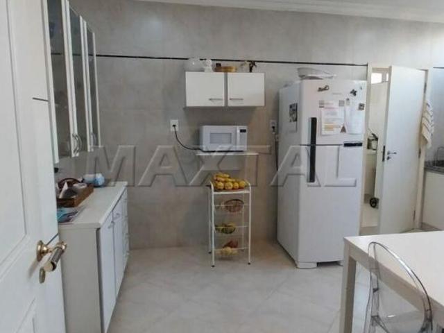 Apartamento à venda de 196m², com 3 dormitórios e 2 vagas, em Higienópolis