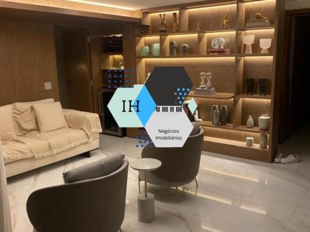 Apartamento a venda de 198m² com Mezanino, 4 Suítes, 03 Vagas e Deposito