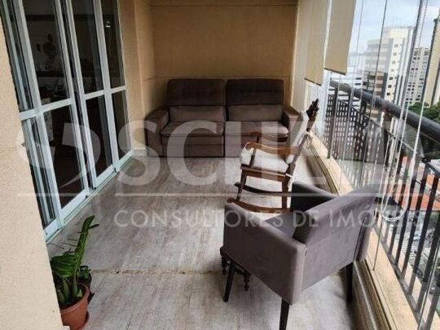 Apartamento á venda de 113,00m² útil, com 3 quartos e 3 vagas, na Vila Mascote !