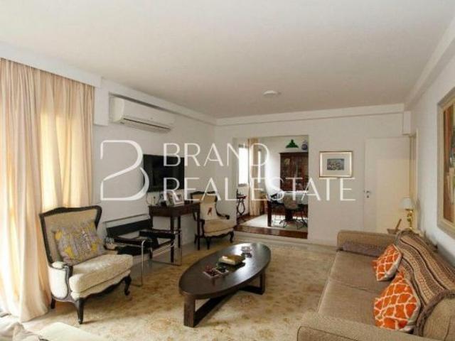 Apartamento á venda de 110m², com 02 dormitórios e 02 vagas no bairro Alto de Pinheiros