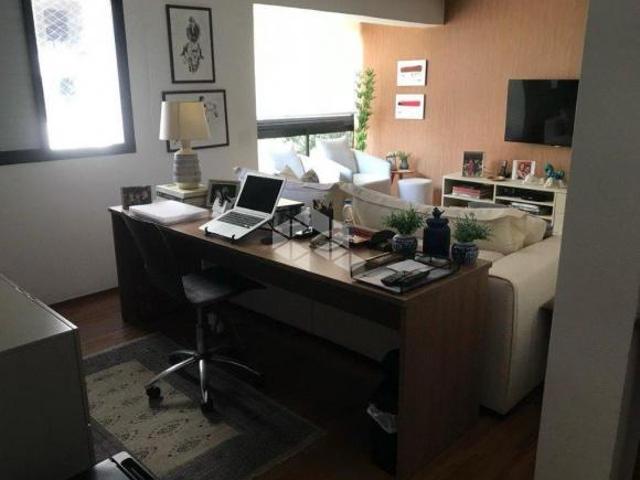 Apartamento à venda de 130m² com 3 dormitórios 2 suítes e 1 vaga no Brooklin, próximo do metrô