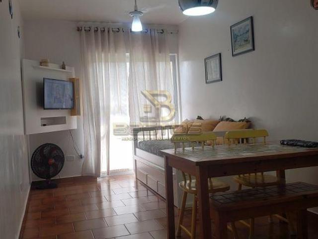 Apartamento a venda de 1 dormitório a poucos passos da praia grande de Ubatuba