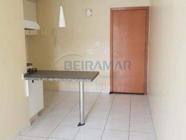Apartamento à Venda de 1 quarto, com varanda, e vaga de garagem, no Residencial Green Park Águas C