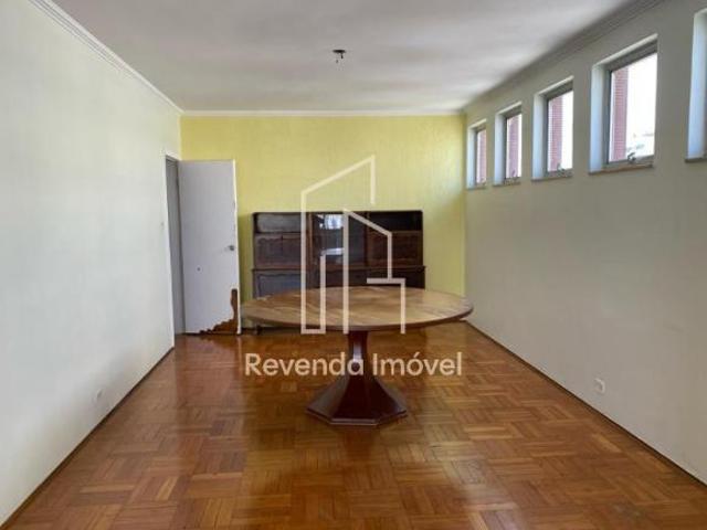 Apartamento à venda de 248m, 4 quartos sendo 1 suíte e 2 vagas na Mooca