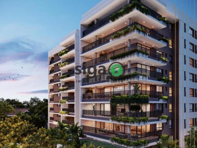 Apartamento à venda de 277m² com 4 suítes e 4 vagas no Itaim Bibi SP