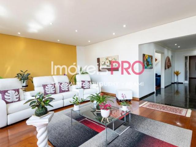 Apartamento à venda de 296 m² em Paraíso