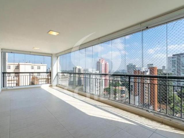 Apartamento a venda de 202,00m² útil, com 4 quartos e 4 vagas na Vila Mascote SP