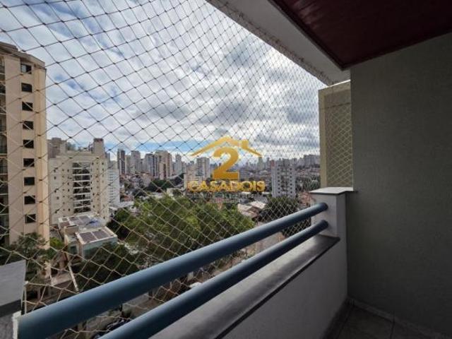 Apartamento à venda de 2 dorm ensolarado, face norte, sacada e uma vaga na Saúde