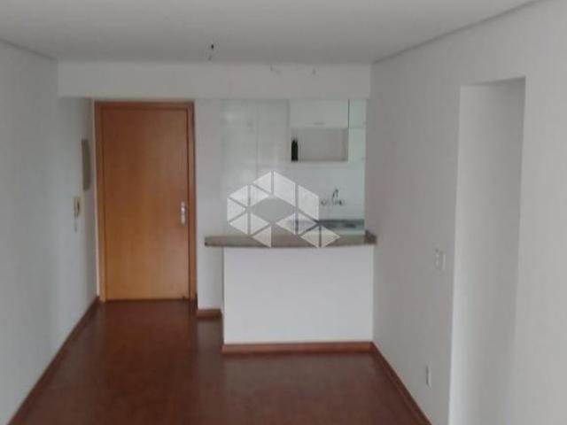 Apartamento a venda de 2 dormitórios, 57m², 1 vaga garagem coberta, bairro Cavalhada